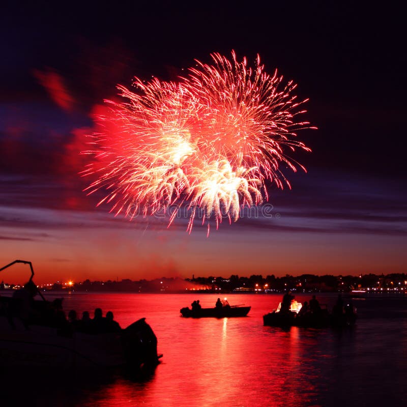 Firework on River and Boats Stock Image - Image of flashes, abstract ...