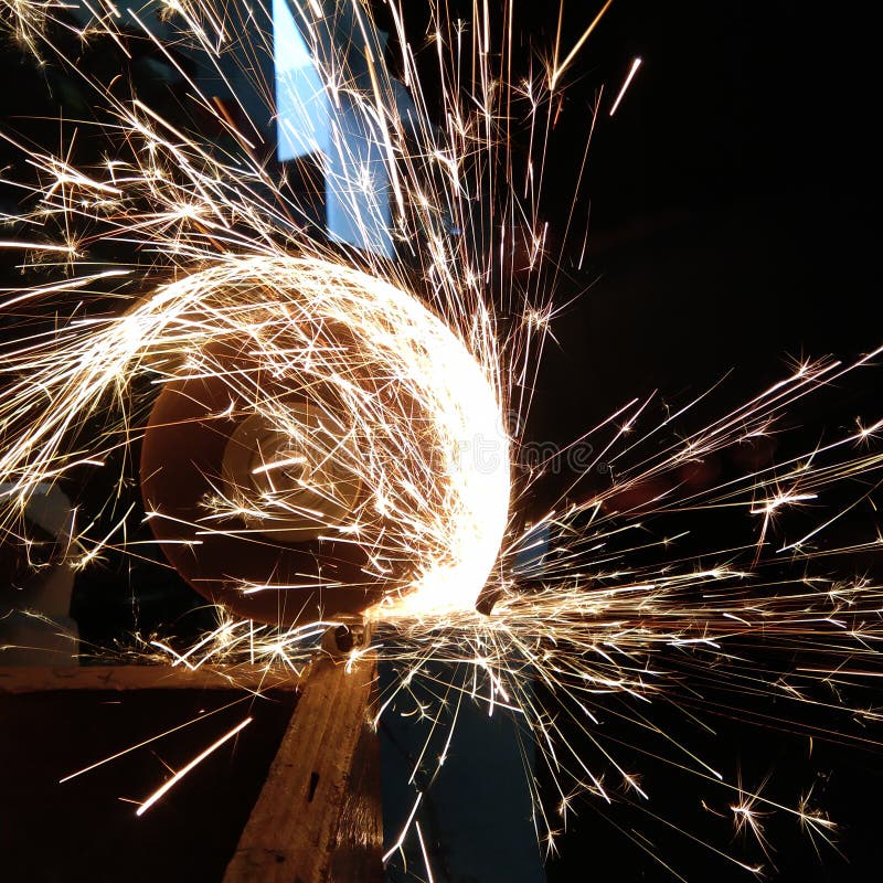 Circle of the Reflection of the Bridge Stock Photo - Image of circle ...