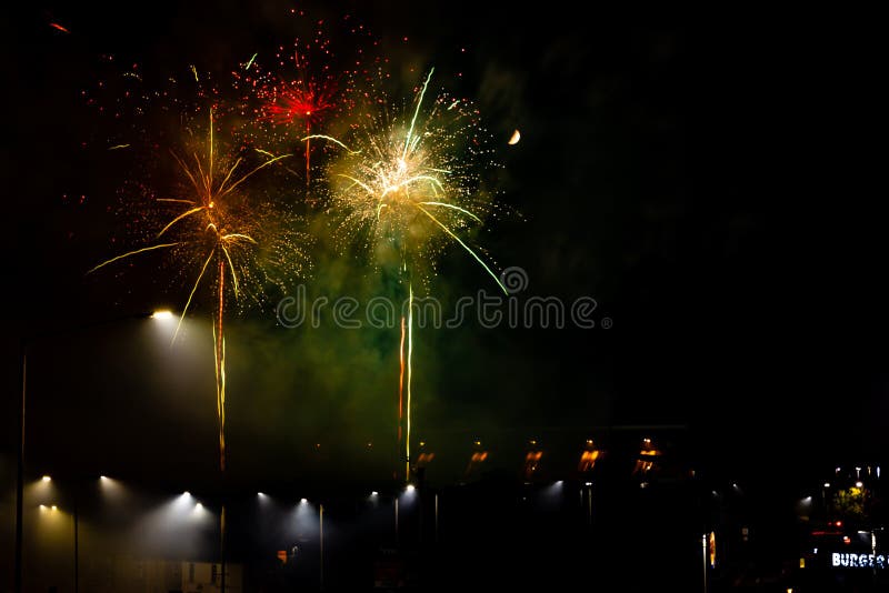 Fireworks Display on Bonfire Night Stock Image - Image of bright ...