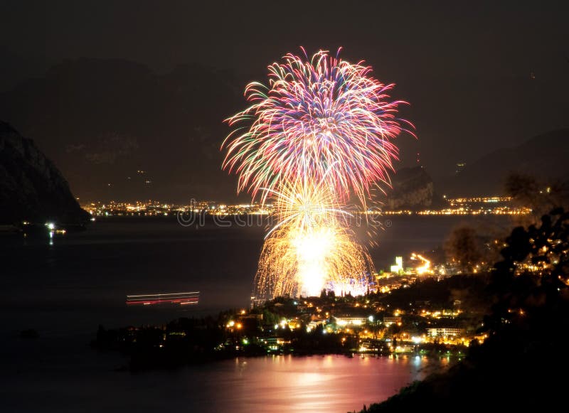 Fireworks on the lake stock image. Image of fireworks - 16204609