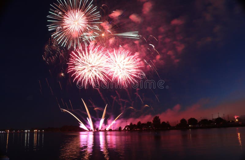 Fireworks on night sky stock image. Image of flower - 149005727