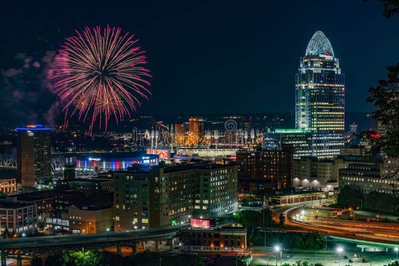 Fireworks Over Downtown Cincinnati Ohio Editorial Stock Photo - Image ...