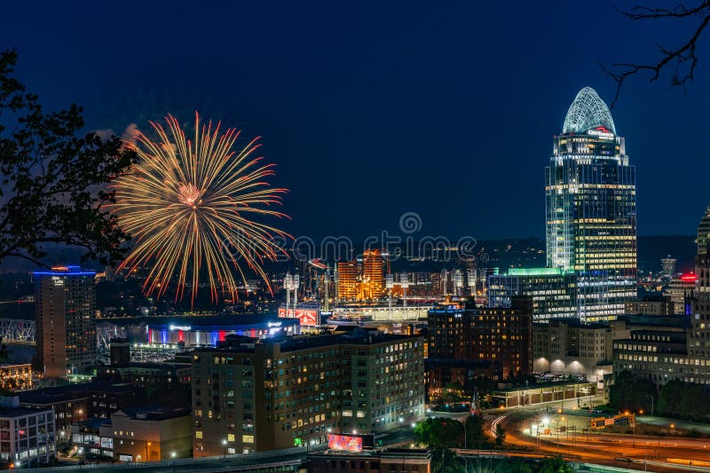 Fireworks Over Downtown Cincinnati Ohio Editorial Photography - Image ...