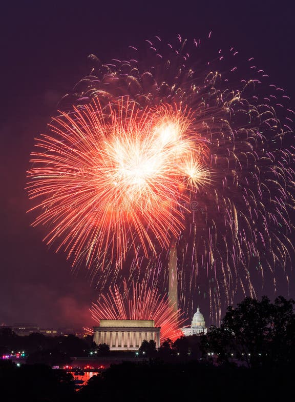Fireworks Over Washington DC on July 4th Stock Photo - Image of ...