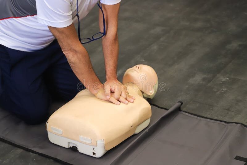 First Aid Course - Company Safety - Cardiac Massage - Basic Life ...