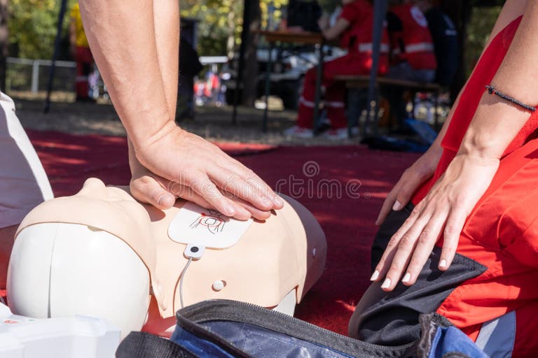 First Aid and CPR Course Using Automated External Defibrillator Device ...
