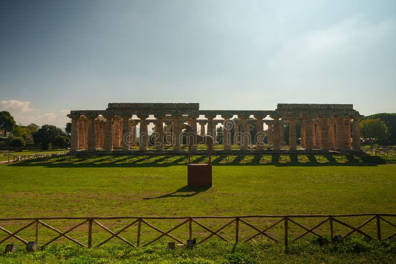 First Temple of Hera in Paestum Editorial Image - Image of building ...