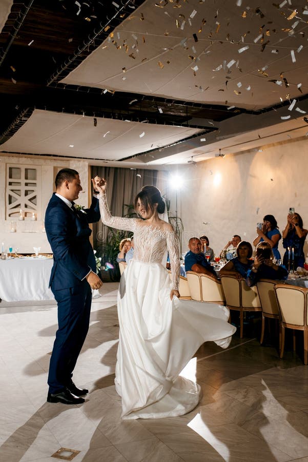 The First Wedding Dance of the Bride and Groom Stock Photo - Image of ...