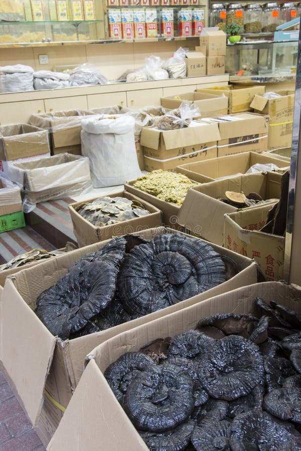 Fish dried store editorial stock image. Image of aliment - 84617774