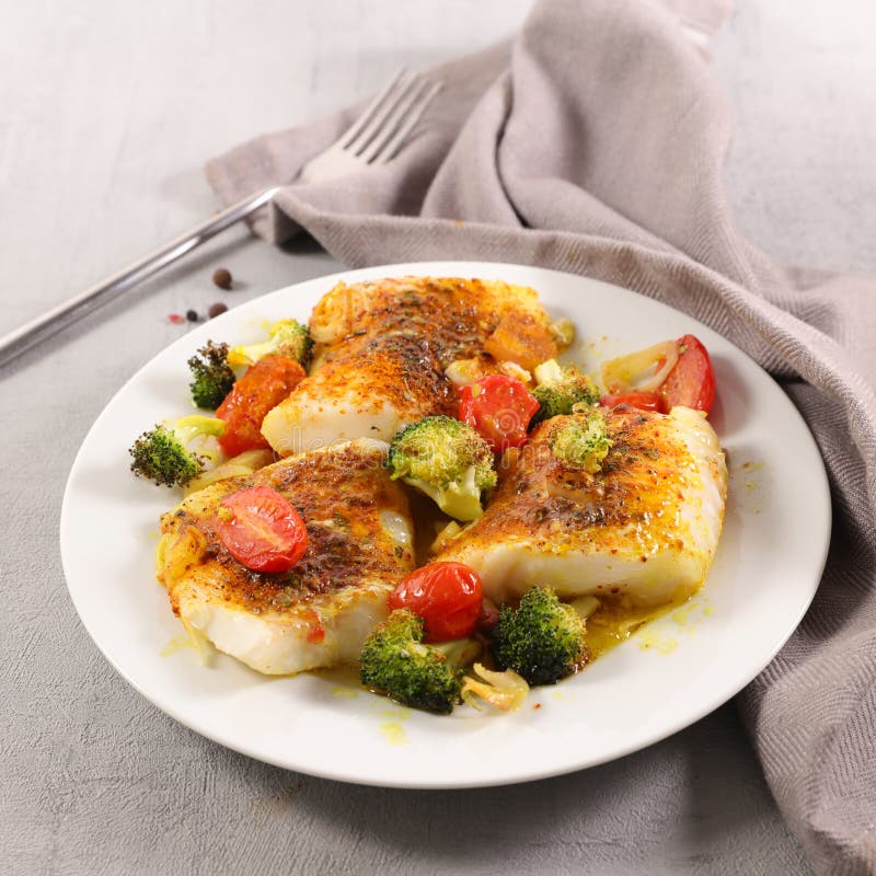 Fish fillet with vegetable stock image. Image of balance - 147208755