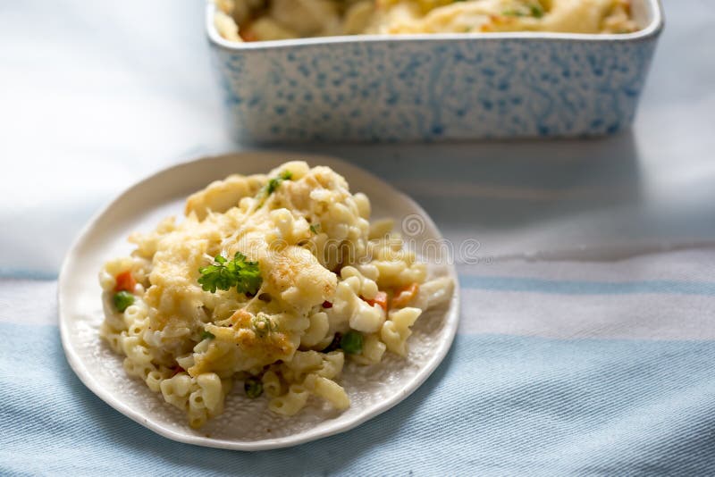Fish Pie Mac â€™nâ€™ Cheese with Cod, Carrot & Peas Stock Photo - Image ...