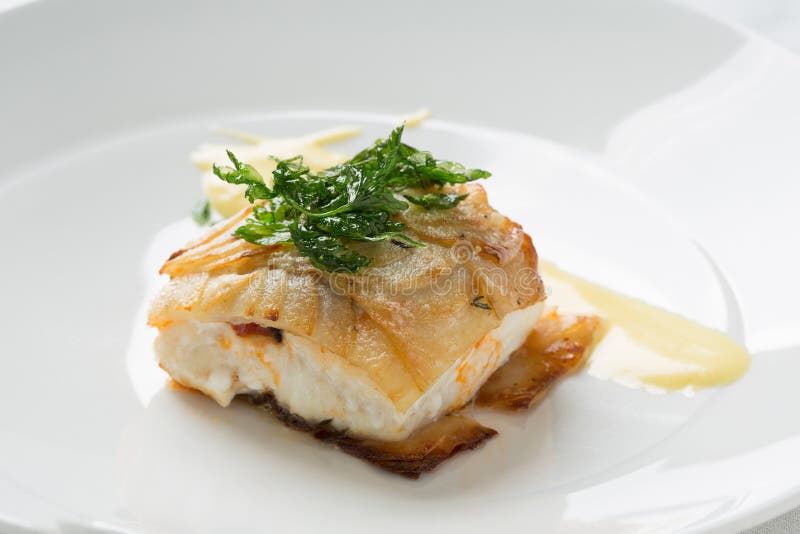 Fish Plate Stock Photos - Download 296,588 Royalty Free Photos