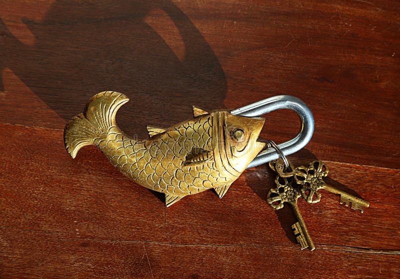 Keys of an Antique Typewriter Stock Image - Image of abandoned, closeup ...