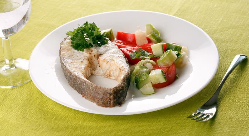 Fish with vegetables stock image. Image of food, diet - 10814777