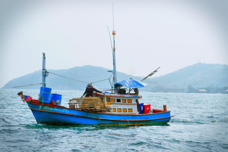 Fisherman boat editorial image. Image of green, dock - 51886830