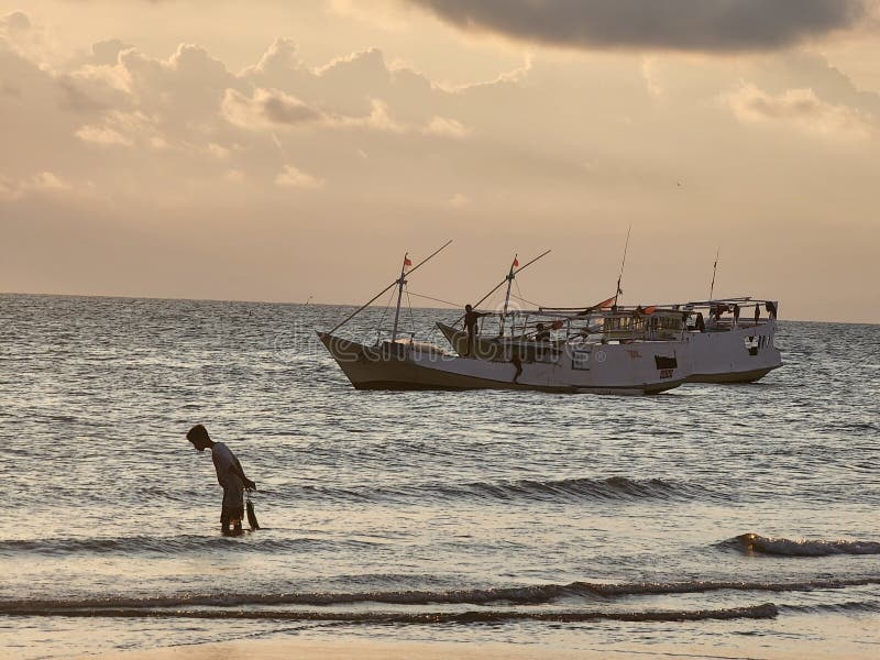 Fisherman chasing a dream editorial image. Image of anchoring - 264006835 Fisherman chasing a dream editorial image. Image of anchoring - 264006835