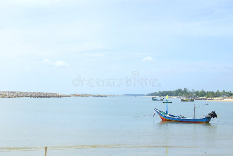 Fisherman& Locale X27; Barca Di S Sul Mare 3 Immagine Stock - Immagine ...