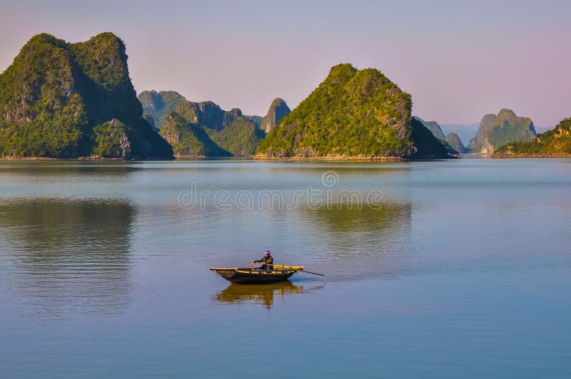 Fisherman on a Wicker Boat among the Islands Editorial Stock Image ...