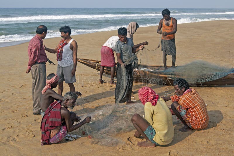 Fishermen at work editorial photo. Image of people, surf - 5372556