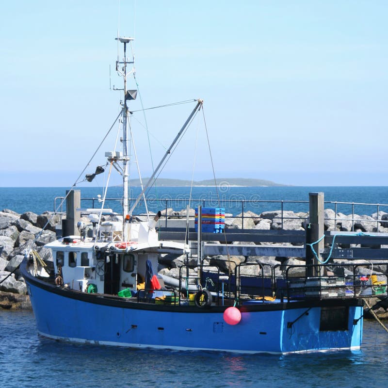 Fishing boat stock image. Image of fishing, craft, barrier - 4361197