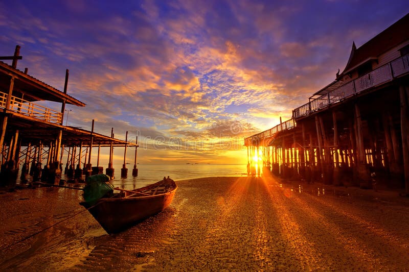 Fishing Boat Beach at Dawn. Stock Image - Image of small, resort: 21345131