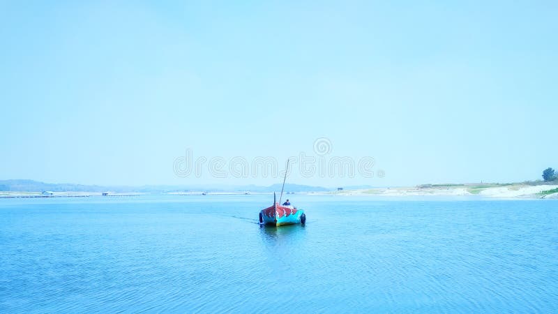 Fishing Boat in the Middle of the Lake Editorial Image - Image of plain ...