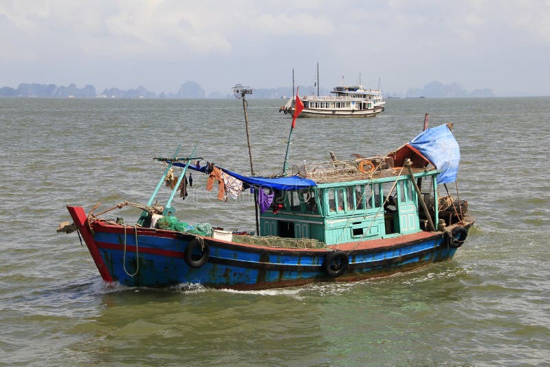 Fishing Boat in the Middle Sea Stock Image - Image of arab, blue: 73280887