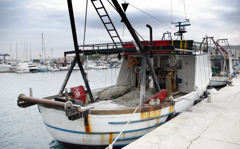 Fishing Boat in Port, Harbor Stock Image - Image of ship, anchor: 27385125