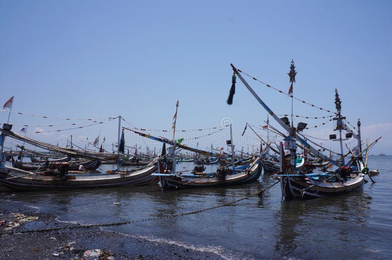 Fishing boat editorial photo. Image of indonesia, fishing - 45340946