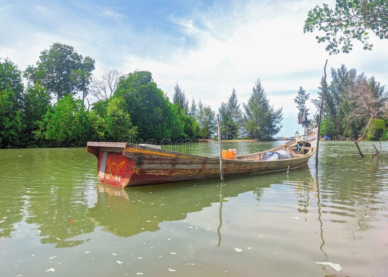 Fishing Boat on the River, Traditional Boat To Catch Fish Stock Photo ...