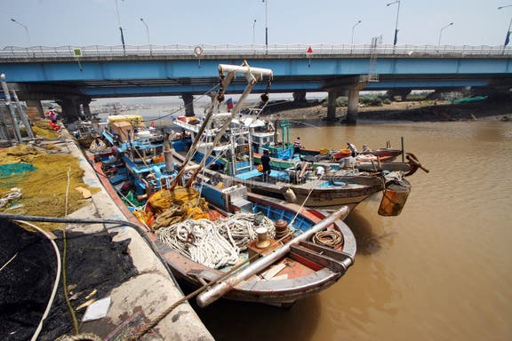 Incheon Cruise Ship Port Stock Photos - Free & Royalty-Free Stock ...