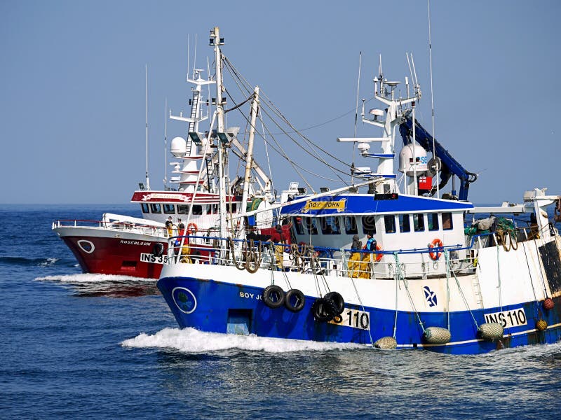 Fishing Boats Racing To Harbour. Editorial Photography - Image of hull ...