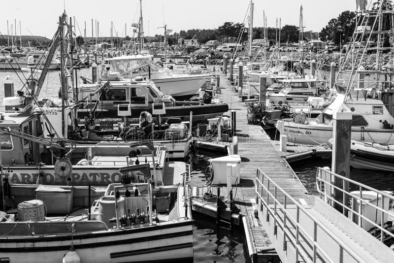 Fishing Dock in Half Moon Bay Editorial Image - Image of fishing ...