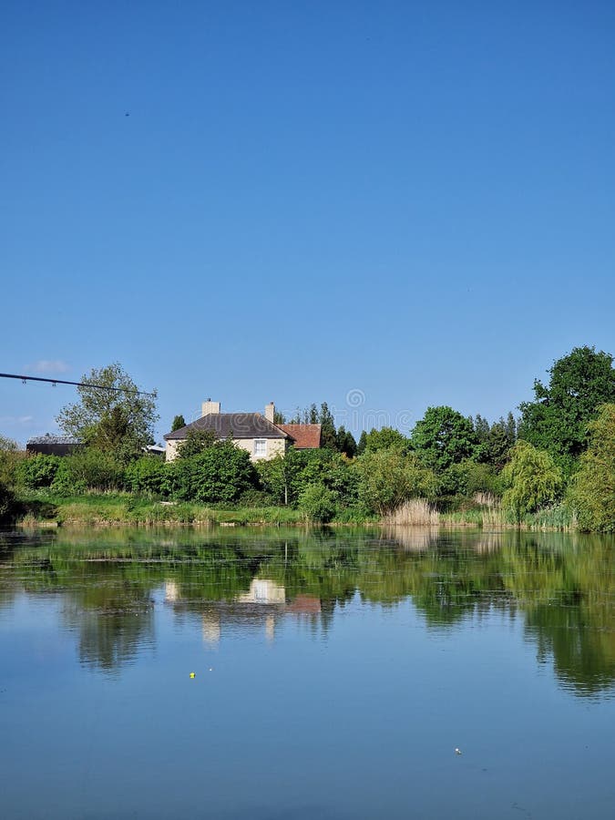 Fishing house lake photo stock image. Image of terrain - 250624827