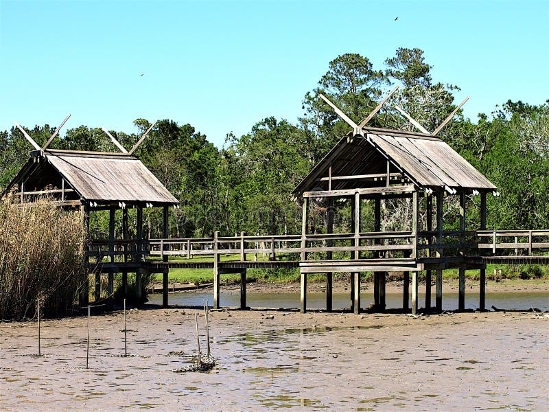 Fishing Shacks on the Bayou Stock Image - Image of shacks, tide: 286744041