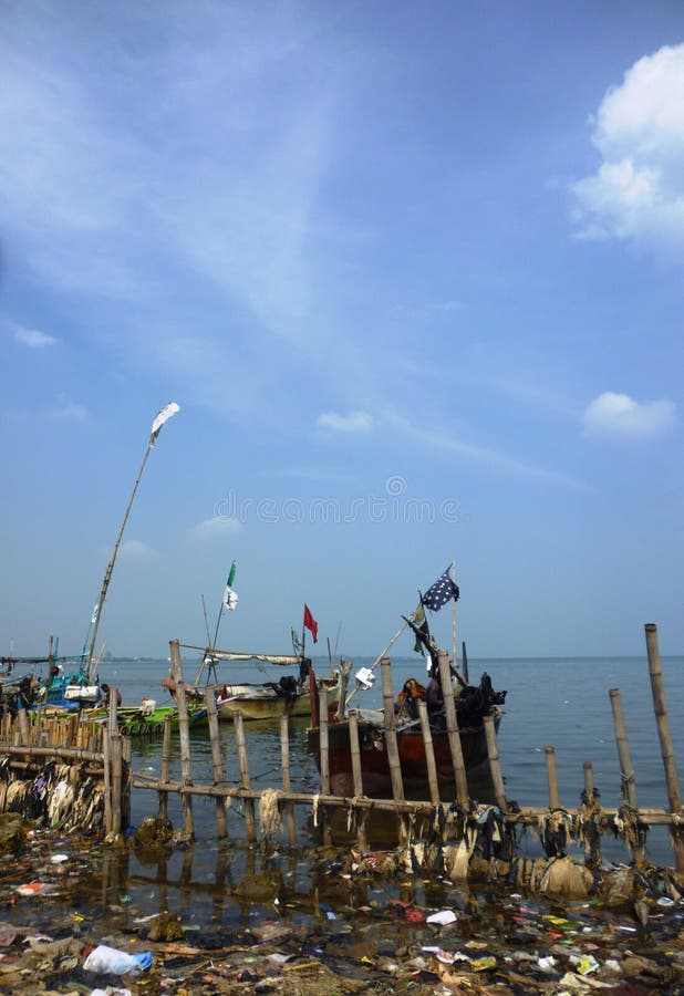 Fishing village editorial stock image. Image of village - 31555129