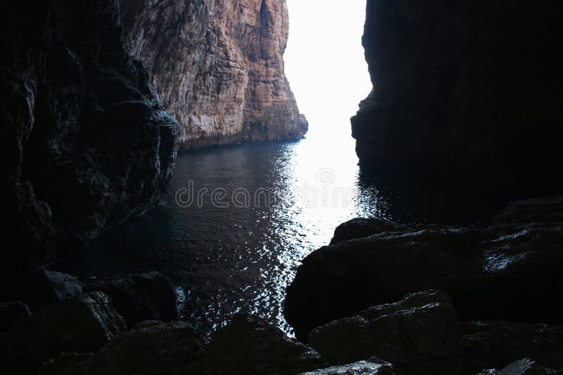 The `Split Mountain` is a Tourist Attraction in the Locality of Gaeta ...