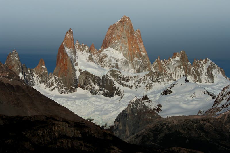 Fitz Roy stock foto. Image of zuiden, roem, symbool, waaier - 44164768