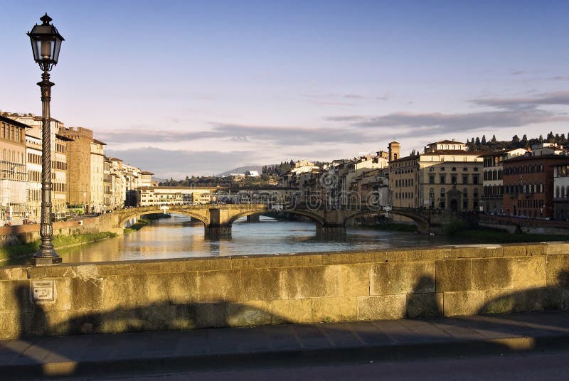 Fiume Del Arno E Di Firenze Fotografia Stock - Immagine di toscana ...