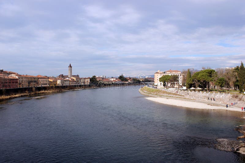 Fiume di Adige fotografia stock. Immagine di italiano - 50452268