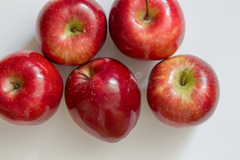 Five Apples Stock Images - Download 788 Royalty Free Photos