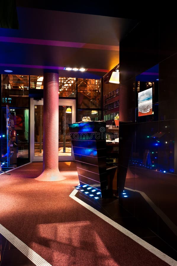 Five-star Hotel`s Reception Stock Photo - Image of maroon, line: 13006238