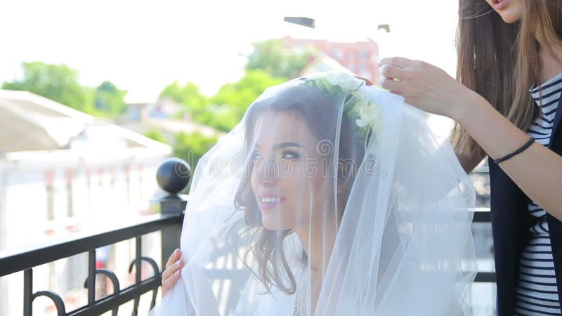 Fixing the Vail on the Bride S Head Stock Video - Video of long ...