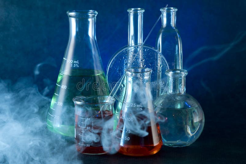 Flacon de laboratoire photo stock. Image du science, becher - 14457938