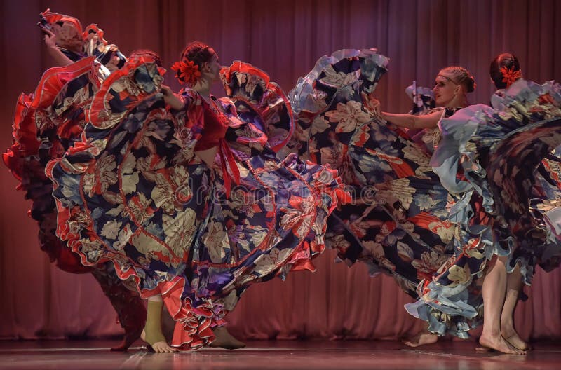 Flamenco dance editorial photography. Image of colorful - 81038272