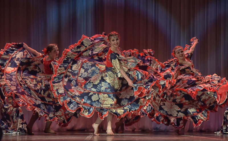 Flamenco dance editorial image. Image of culture, beautiful - 81043245