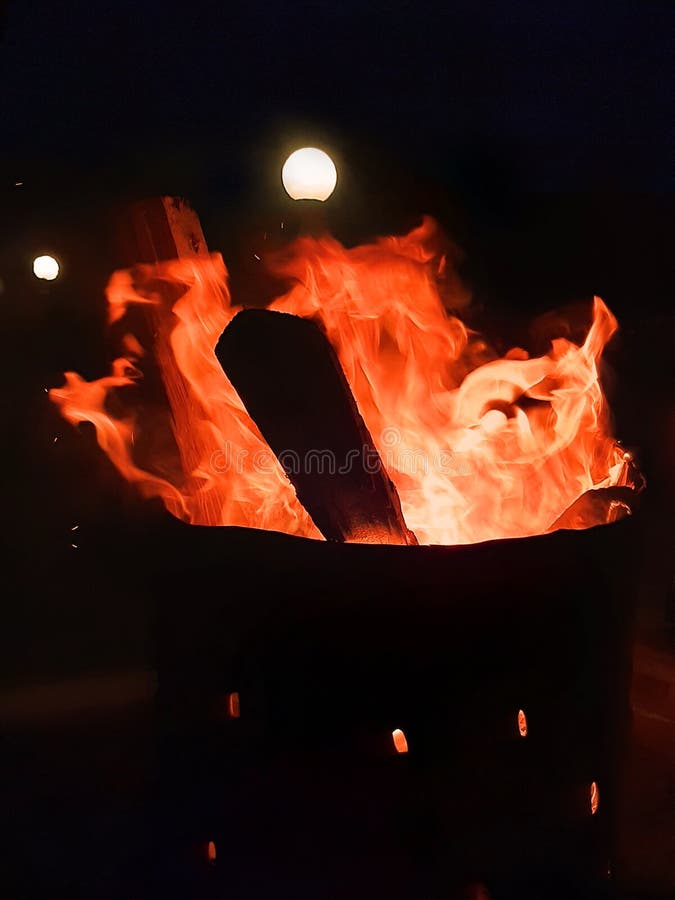 Roaring Flames In A Modern Fireplace Stock Image - Image of fireside ...