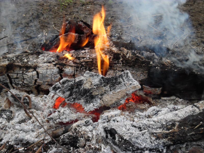 171 Embers Dying Fire Stock Photos - Free & Royalty-Free Stock Photos ...