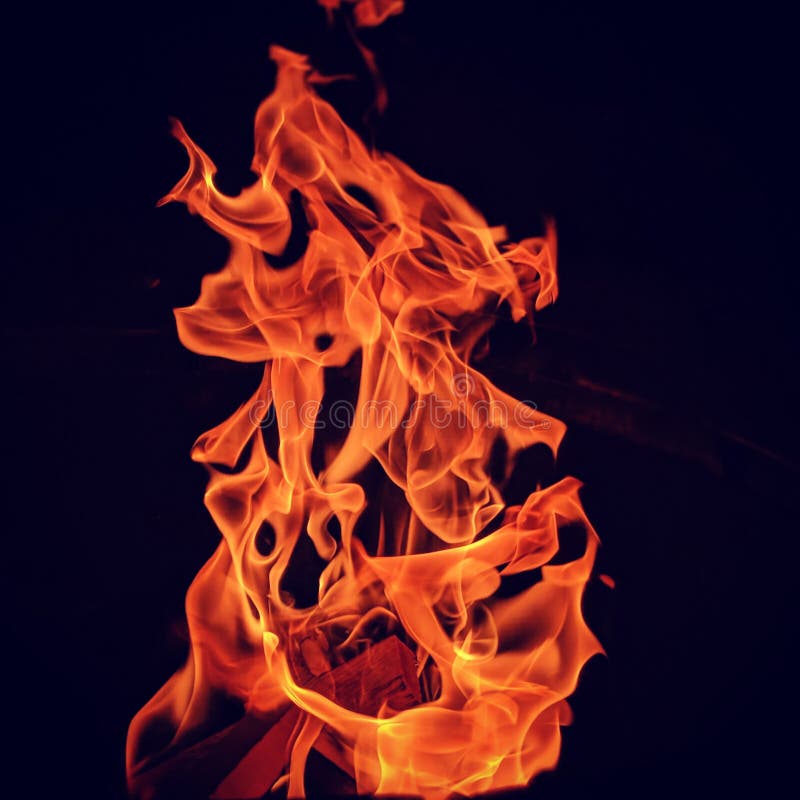 Flammes photo stock. Image du rouge, flammes, chaud - 152260960
