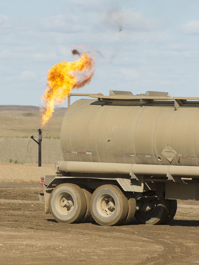 Flaring Natural Gas Location Stock Image - Image of carbon, flame: 16581821